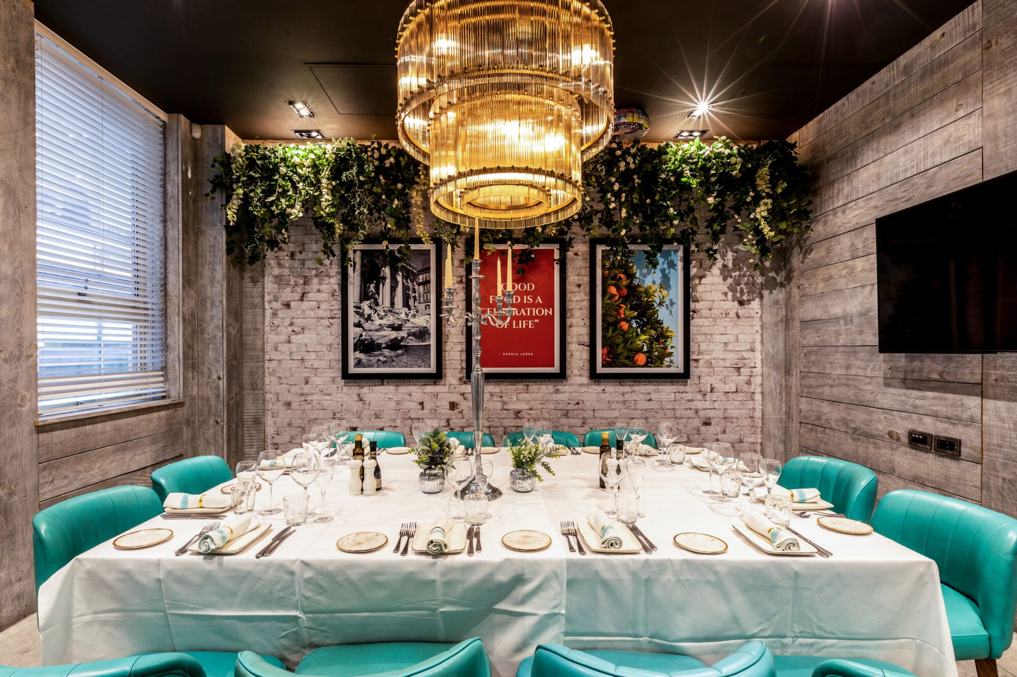 Graduations - Riva Blu